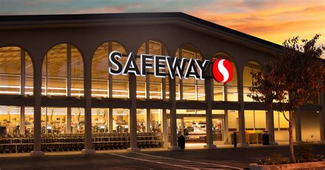 Safeway Shutters 12 Stores After Failed Mega Merger