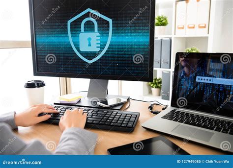 Female Employee Trying To Unlock Her Computer Stock Image Image Of Employee Programmer