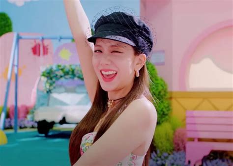 Ice Cream Chillin Here Are All The Fits Worn By BLACKPINK Girls And Selena Gomez