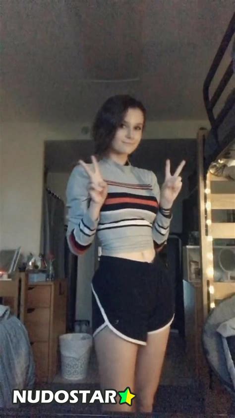 Izzy Aka Izassassin Instagram Leaks 40 Photos Sexy E Girls🔞