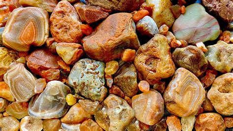 Agate Ariel