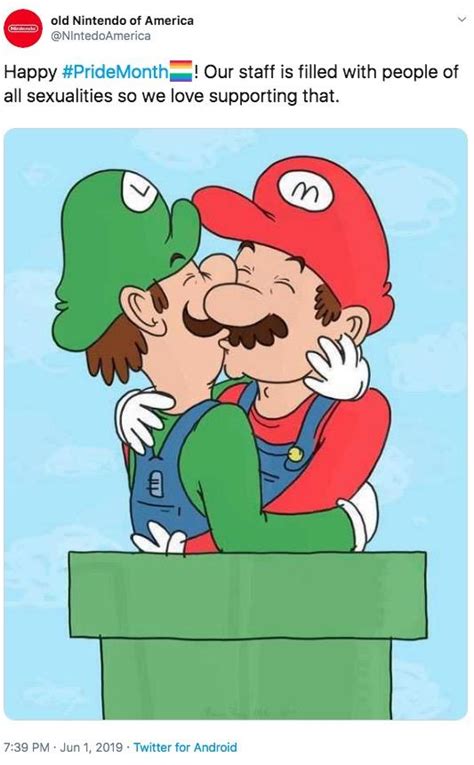 Mario And Luigi Kissing Know Your Meme