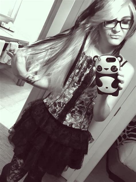 Ill Have You Wrapped Around My Fingers Babe With My Sex Appeal R Traps