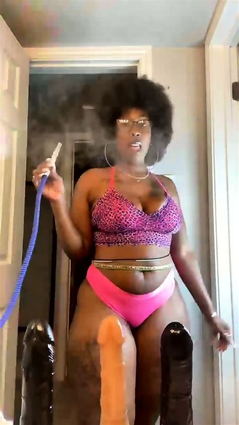 Booty Twerking And Squirt Eporner