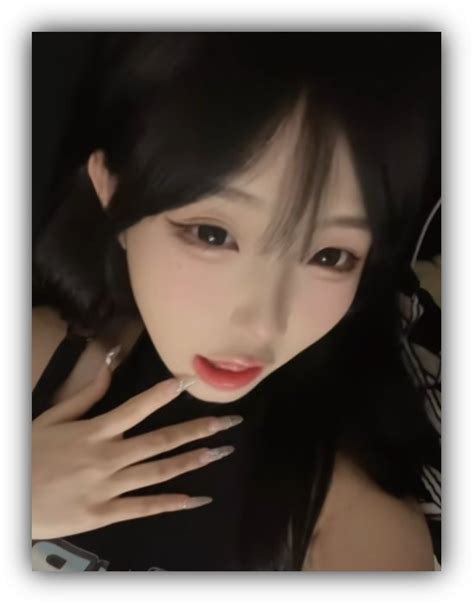 Mr 이번 미국감자 팝업스토어를 진두지휘한 이승준 총괄 셰프와의 미니 인터뷰를 전합니다 Q 이번 팝업에서 미국 감자를 어떻게 바라보셨나요 A 감자는 단순한