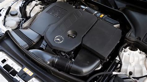 C Class Engine Shot Image C Class Photos In India Carwale