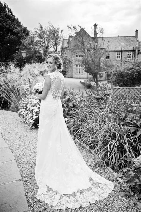 Hyde House Wedding Photographer Cotswold Wedding