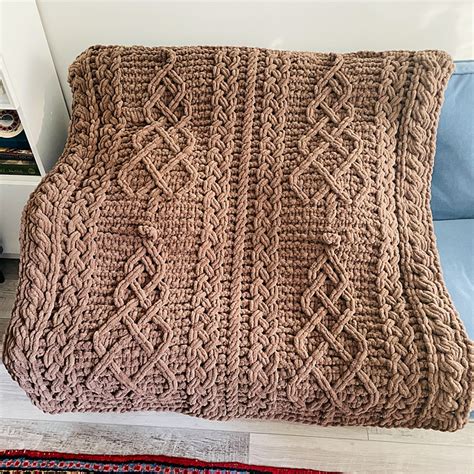 Ravelry Festive Celtic Trees Blanket Pattern By I Love My Blanket