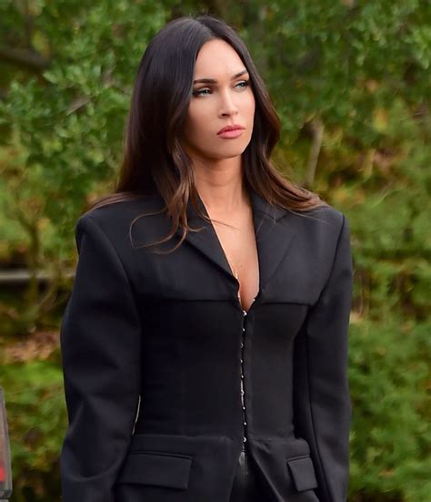 Megan Fox Beautiful Hot Celebs Home