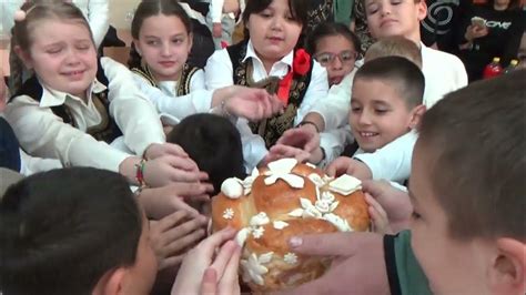 Негујемо традицију волимо Светог Саву учитељица Мирјана Јовановић Youtube