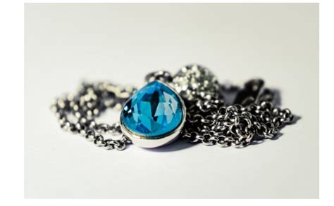 10 интересных фактов о Топазе Ломбард Валантис Дзен