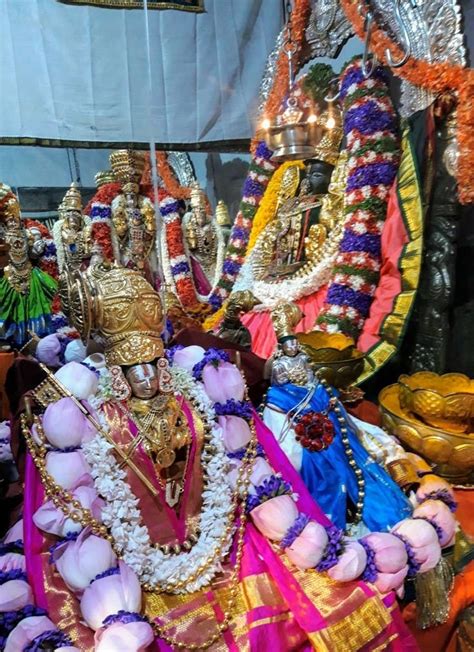 Aadipuram Sherthi 2018 Venugopala Krishnar Kovil Krishna Temple Jewelry Crown Jewelry