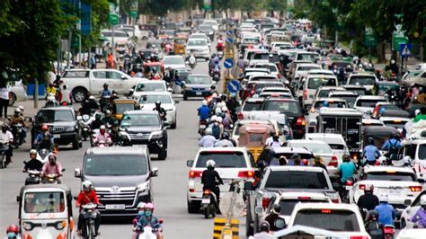 ច្បាប់ស្តីពីចរាចរណ៍ផ្លូវគោកថ្មី តម្រូវឱ្យអ្នកបើកបរគ្រប់ប្រភេទ ត្រូវធ្វើតេស្តរកសារធាតុញៀន Khmer