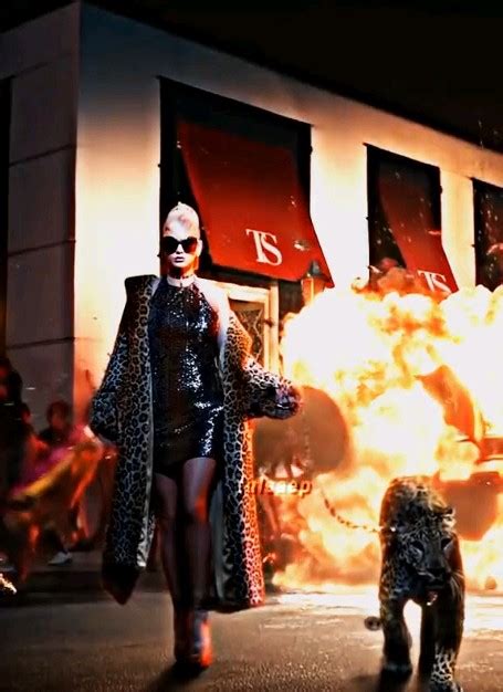 Kanye West💩💩💩taylor Swift👑👑👑 Taylorswift Kanyewest Shorts Youtube