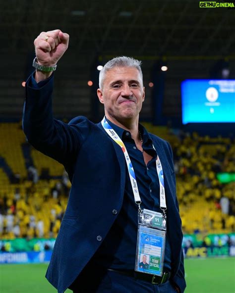 Hernán Crespo Wiki Biography Age Gallery Spouse And More