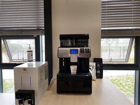 사내원두커피머신렌탈 필립스 세코 아우리카 오피스 안산시 유니락 기업용 에스프레소머신 임대설치건 판테온커피 판테온커피
