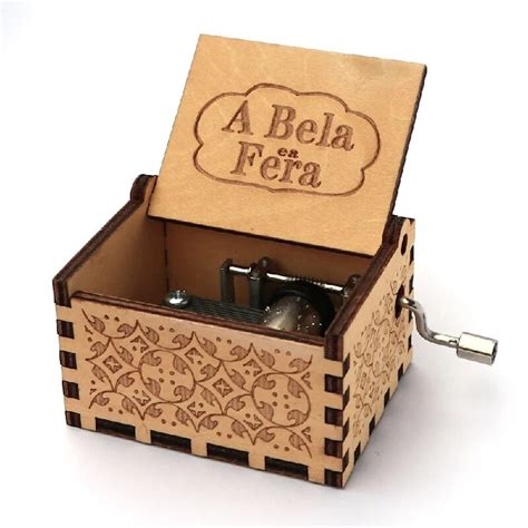 Badu Bg Гореща висулка Красавица и звяр Играчка Дървена ръчна Коледна музикална кутия Класическа