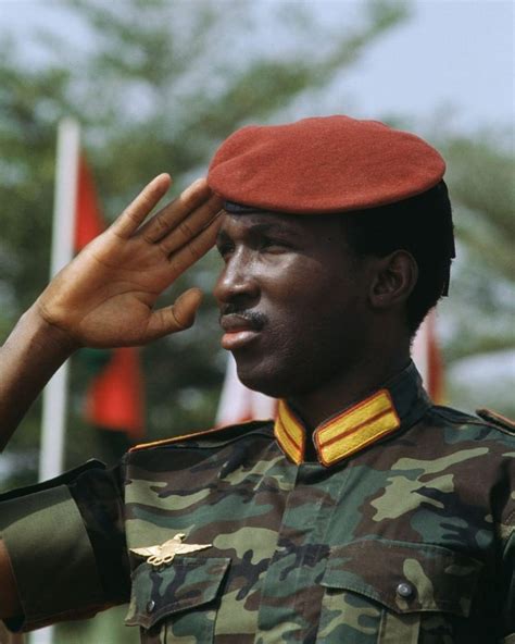 37 Anos Do Assassinato De Thomas Sankara Passado E Presente Em Burkina