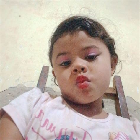 Maria Estefany Youtube