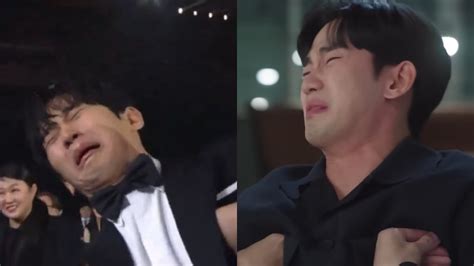 Kim Soo Hyun Recreates Iconic ‘queen Of Tears Scene At Seoul Awards Show