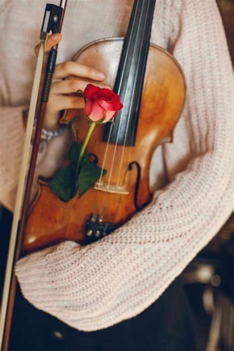 عکس دختر با ویولن برای پروفایل ️ جدید و خاص