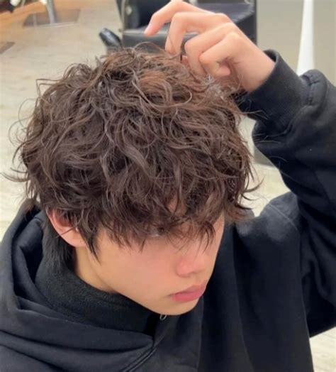 Mens Perm Tends 2025 Top 9 Best Guys Perm Hairstyles For All Faces