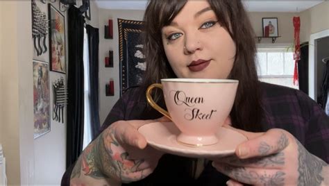 queen skeet clip store bbw giantess shrinks you
