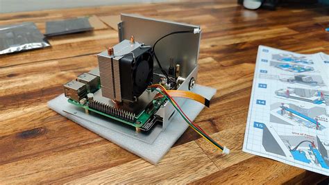 SunFounder Pironman Raspberry Pi Mini PC Case Review DIY Kit Turns A Pi Into A Tower PC