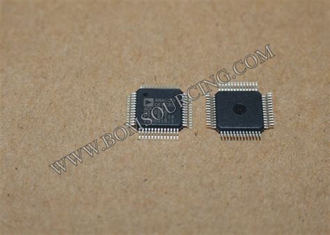 ADUC841BSZ62 5 12 Bit Microcontroller ADCs And DACs Embedded High Speed 62 KB Flash MCU IC