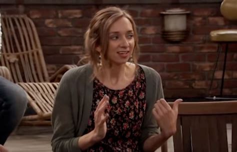 She Played Denise On The Big Bang Theory See Lauren Lapkus Now At 38 Ned Hardy