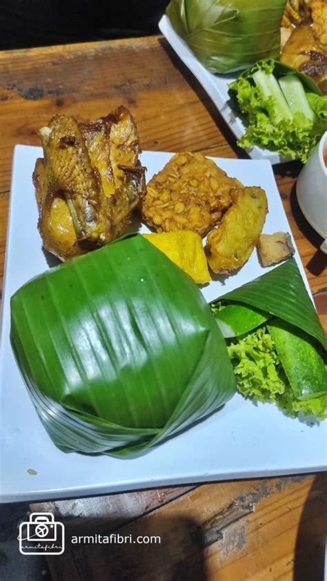 Cibiuk Resto Jatinangor Rumah Makan Khas Sunda Yang Legend Armita Fibri