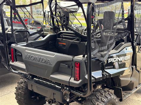 2025 Honda Pioneer 1000 5 Deluxe New Unit