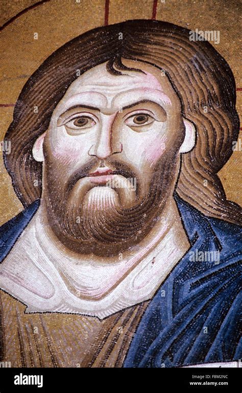 Retrato De Cristo Pantocrator Un Mosaico Bizantino En La Iglesia Y El Monasterio Bizantino De
