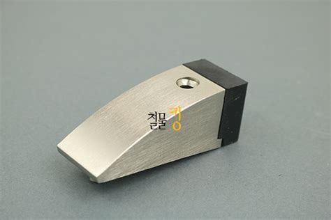 바닥도어스토퍼 라운드bp 실버문 고정 문쾅 현관문 홀드 스톱 도어스토퍼 말굽 도어부속 철물킹