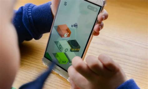 the maus of wechat alipay and baidu s mini programs now add up to more than 1 billion