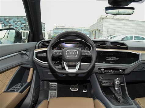 奥迪q3内饰实拍高清大图奥迪q3 2024款 45 Tfsi Quattro 时尚动感型第2张图片大全太平洋汽车