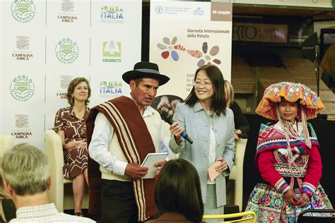 Farmers Market “producers Supporting Potato Diversity” For The International Day Of Potato