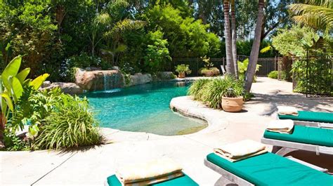 Star Treks Brent Spiner Seeks 11 Million For Home In Malibus Point