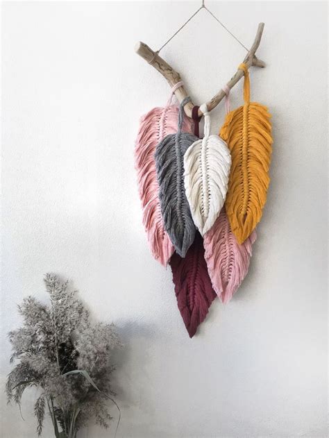 Настенное панно макраме с цветными перьями в интернет магазине на Ярмарке Мастеров Элементы