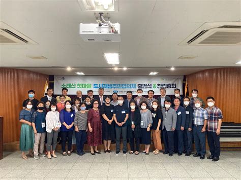 권준희 권준희 Added A New Photo