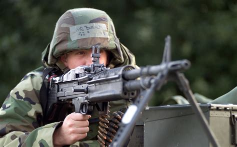 American Military Weapons