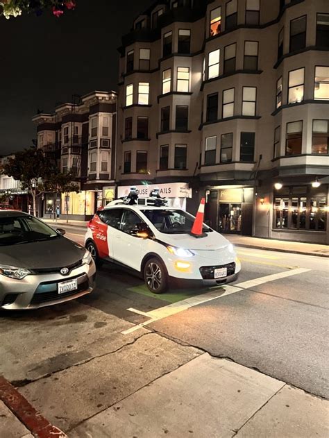 Activists In San Francisco Start Disabling Waymo And Cruise Robotaxis