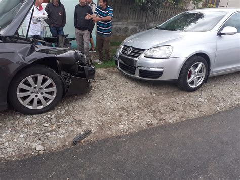 Foto Accident Cu Victime La Măciuca Eveniment Valcean