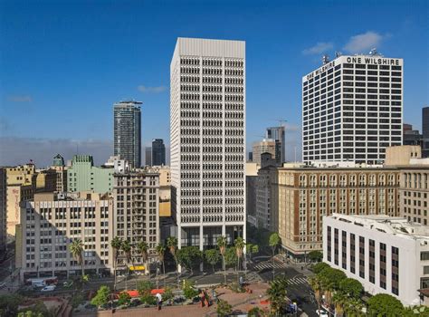 606 S Olive St Los Angeles Ca 90014 City National Bank Building