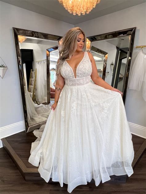 Plus Size Wedding Dresses Jaw Dropping Guide Faqs Artofit