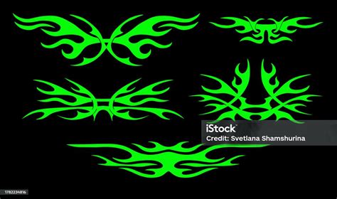 네오 부족 문신 세트 네온 켈트 고딕 사이버 바디 장식 모양 키트 추상 하와이 기호 마오리 슬리브 심볼 Y2k 폴리네시아 금속 추상 대칭 소용돌이 날개 벡터 실루엣 클립아트