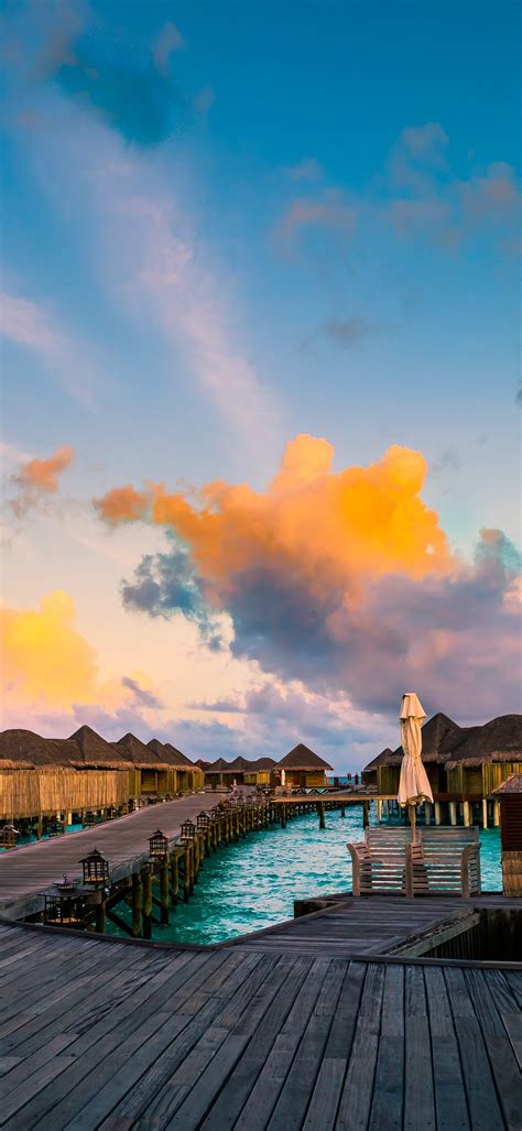 Maldives Beach Sunset Horizon Wallpaper 1080x2340