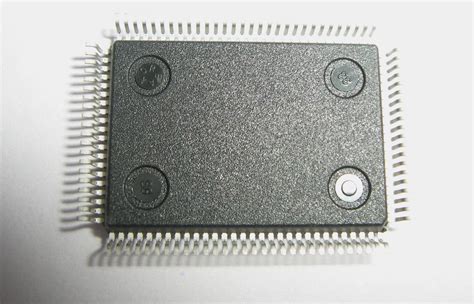 Xilinx Xc3142a Fpga Field Programmable Gate Array Pq100dkg9617 A55080a