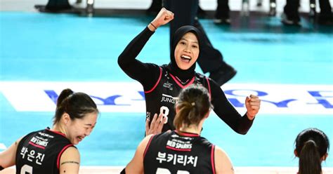 여자배구 정관장 기업은행 완파…현대건설 제치고 2위로