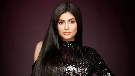 Kylie Jenner Fashion Pretty Model Poster Preview Wallpaper Com